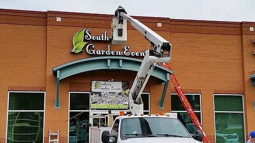 Channel Letter Installation: Flush Mount or Raceway Mount - Which Is ...