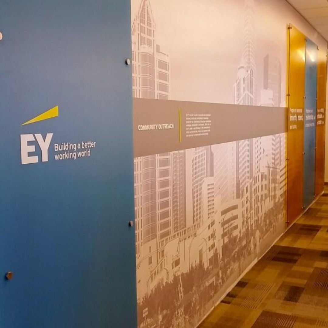 Business Sign Design Tips to Keep Your Customers Informed - Contact Us ...